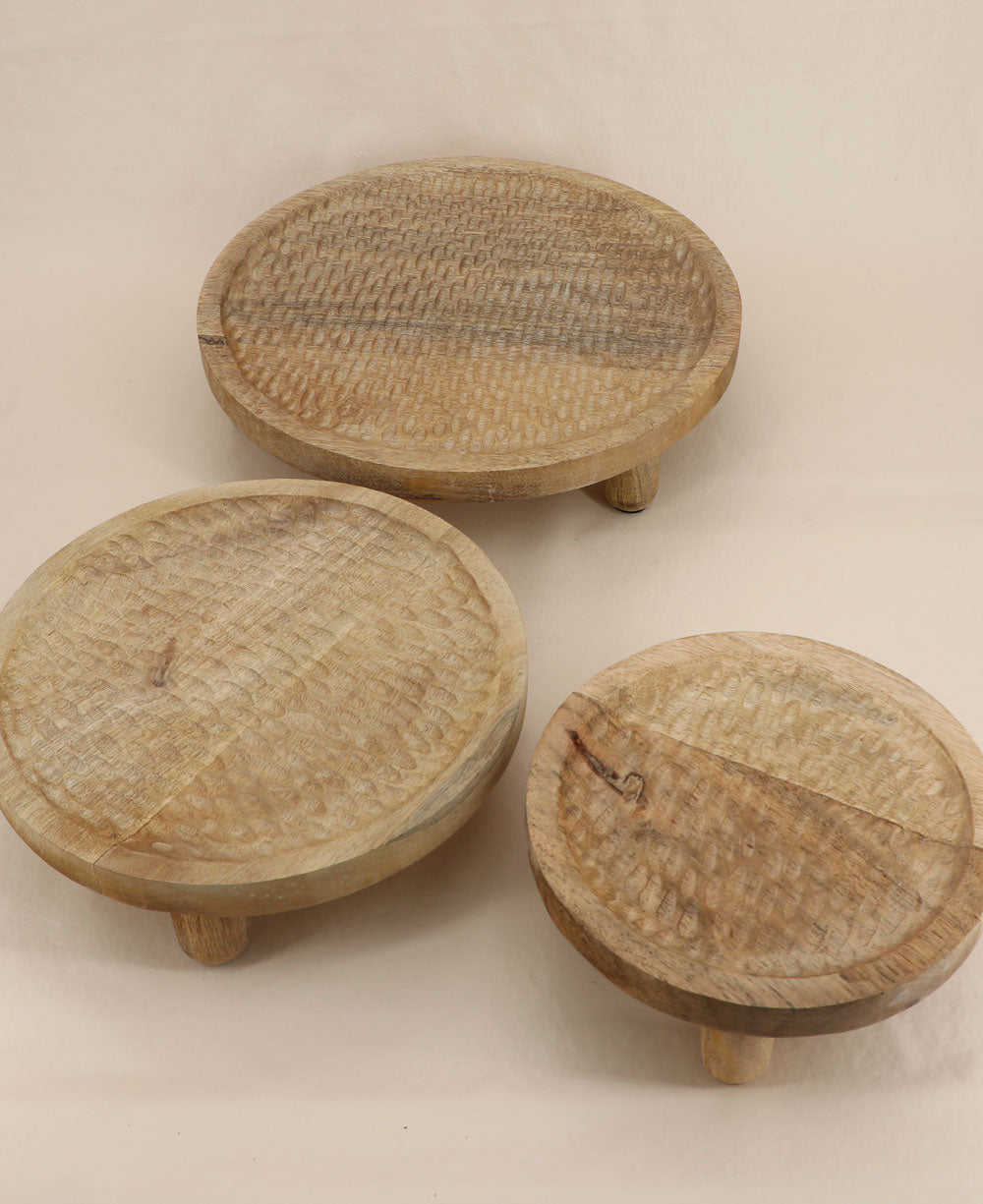 Carved Wood Round Riser - Linabella
