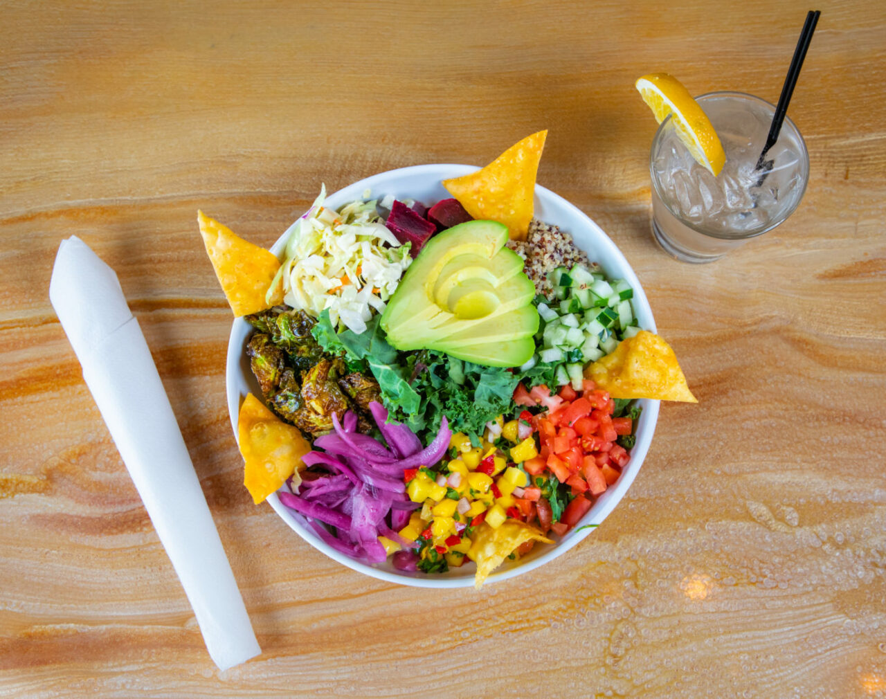 Diverse Menu of Delicious Food & Drinks - Pints & Quarts