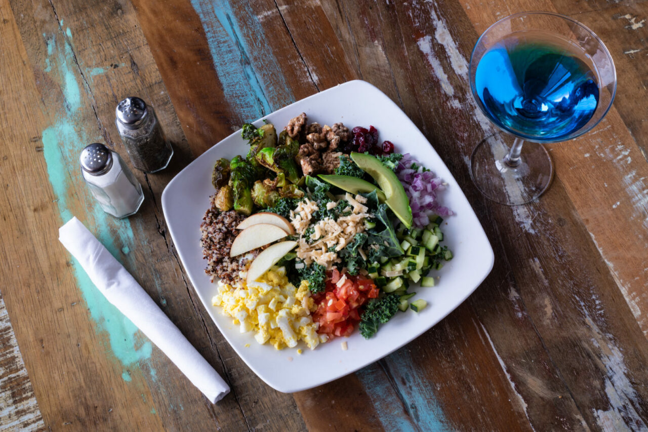 Diverse Menu of Delicious Food & Drinks - Pints & Quarts