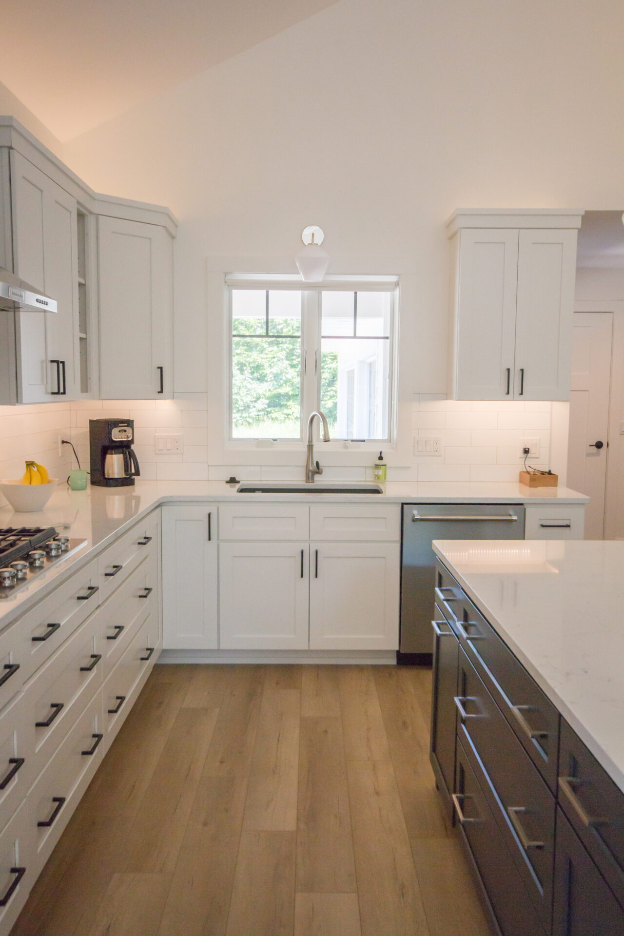 Custom Built Kitchens in West Michigan - Straight Line Design