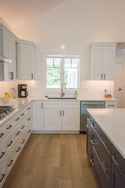 Custom Built Kitchens in West Michigan - Straight Line Design